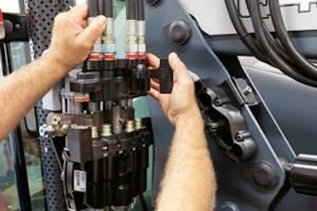 Ålö AB Loader Control System Valve Program | WATTPoultry.com