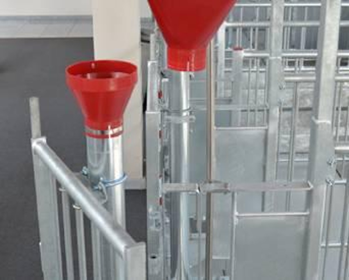 Master Trading Clean Connect Hopper for feed dispensers | WATTPoultry.com