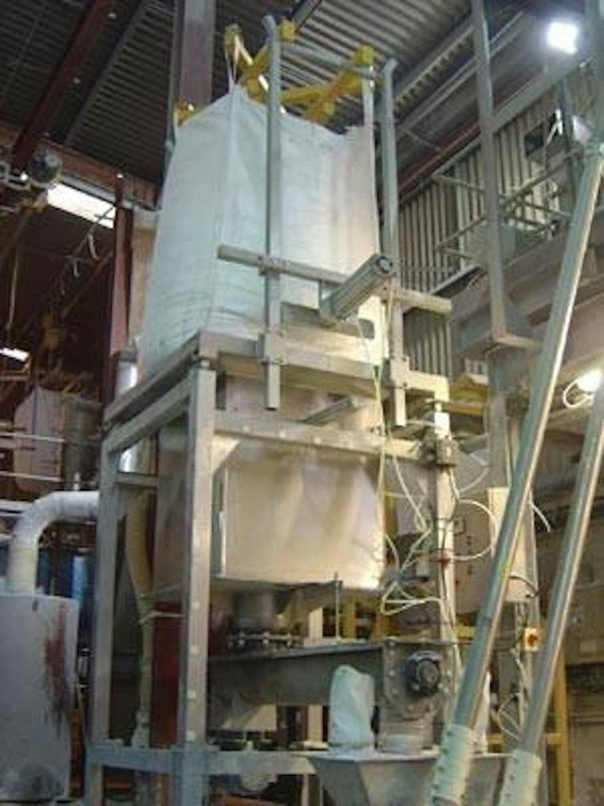 Spiroflow Systems bulk bag discharger From: Spiroflow Systems Inc ...