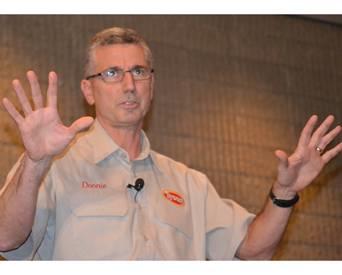 Tyson Foods CEO speaks to college students | WATTPoultry.com