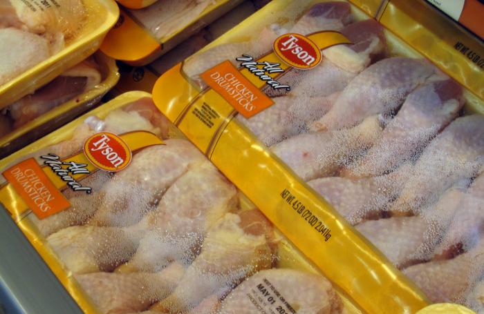 Tyson poultry plant fires hurt profitability in Q2 2017 | WATTAgNet ...