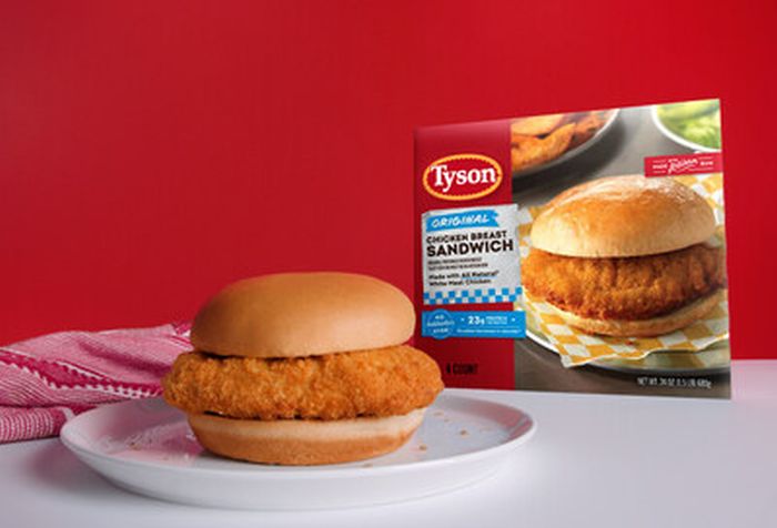 Tyson Foods launches chicken sandwich, sliders | WATTPoultry.com