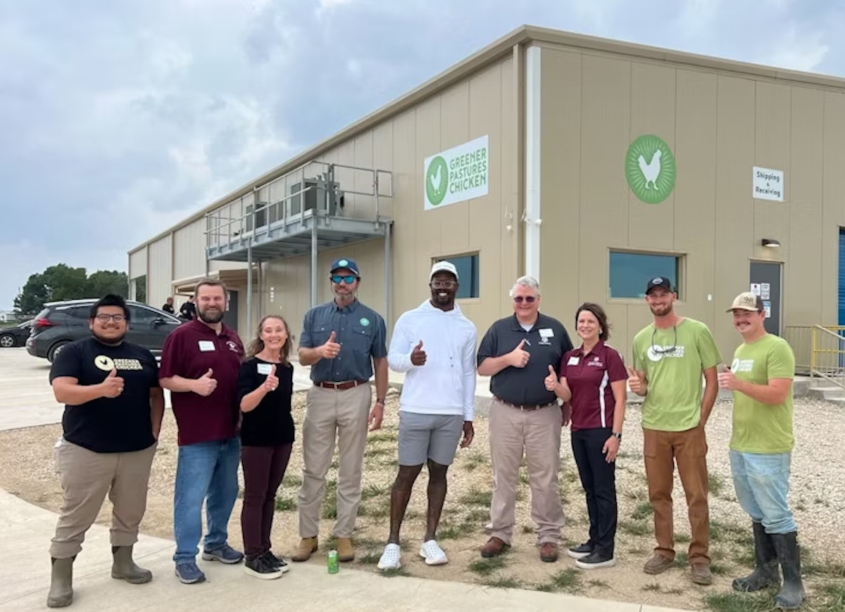 Von Miller’s Greener Pastures Chicken signs on with BCC | WATTPoultry.com