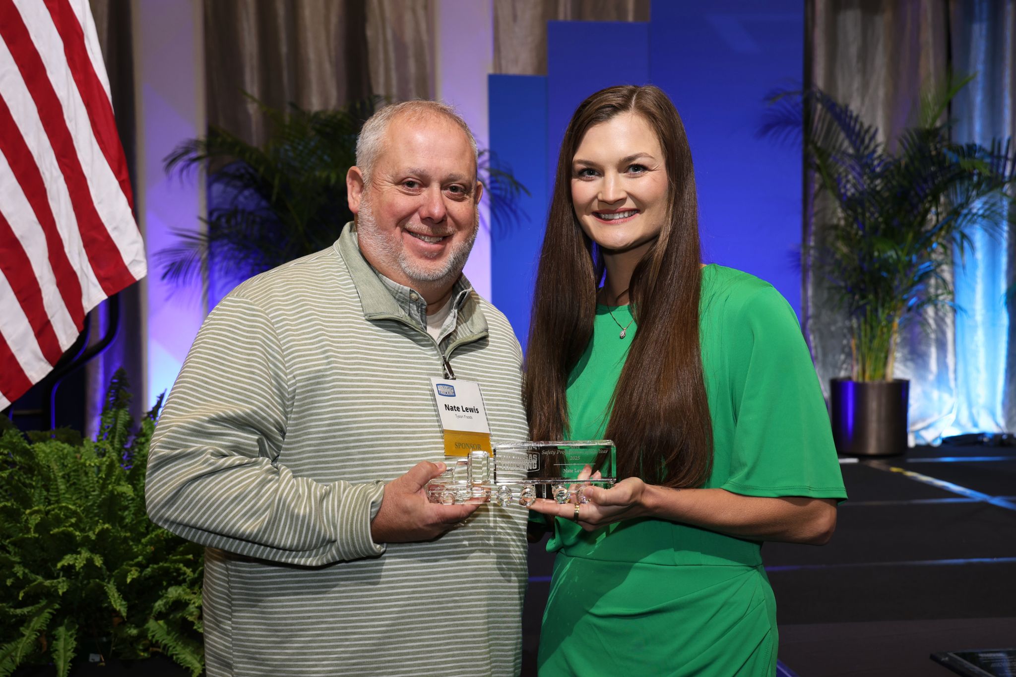 Tyson Foods’ Lewis honored by Arkansas Trucking Association ...